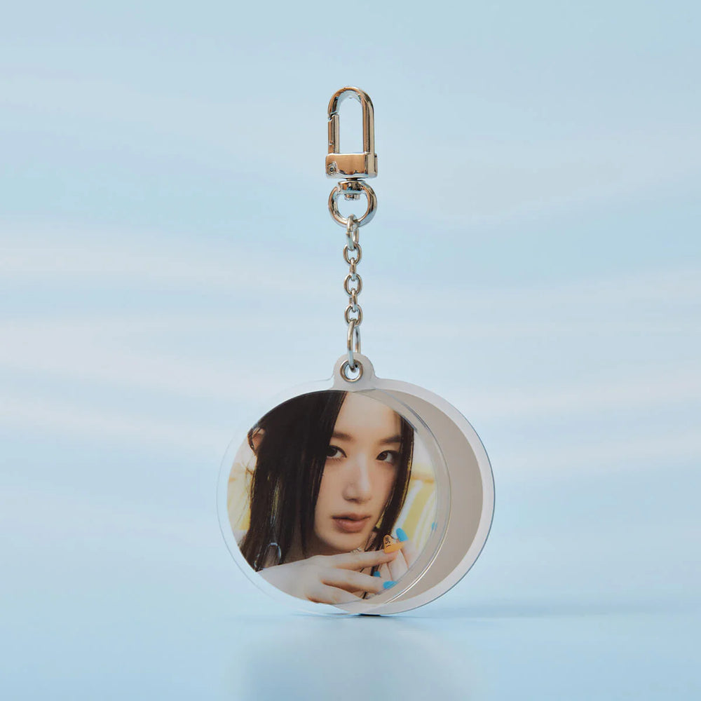 I-DLE - I SWAY ACRYLIC MIRROR KEYRING – Kpop Nara